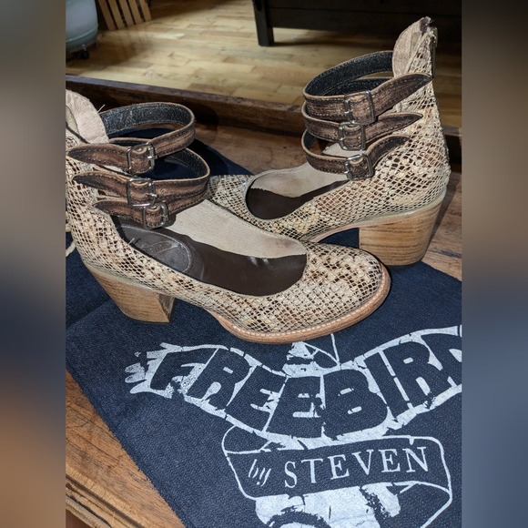 Freebird by Steven | Shoes | Freebird By Steven Randi Shoes | Poshmark